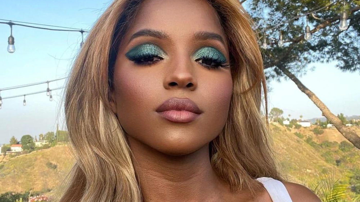 How to Experiment With Blue Shadow Even If You’re Not A Makeup Pr ...